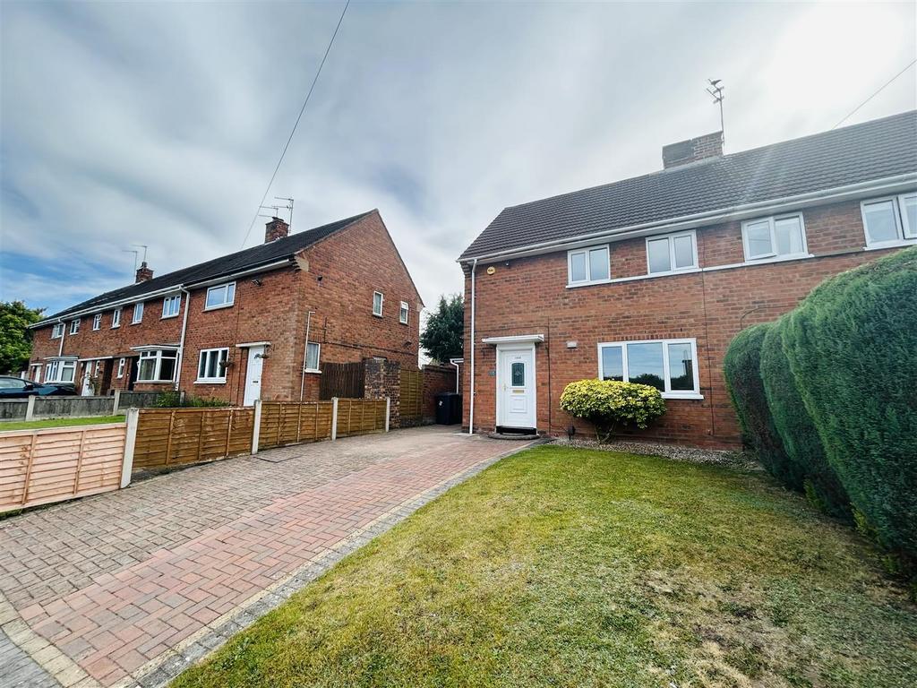 108 Windmill Crescent, Castlecroft 2 bed semi-detached house - £895 pcm ...