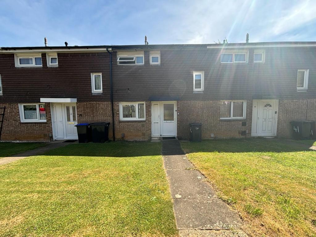 Thatchwell Court, Standens Barn... 2 bed terraced house - £190,000
