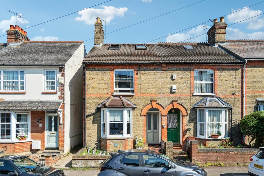 Rudolph Road, Bushey Village 3 bed end of terrace house for sale - £610,000