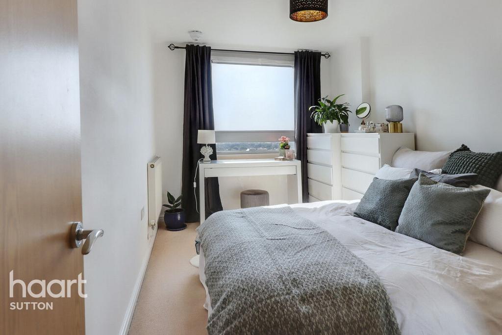 Throwley Way, Sutton 1 bed apartment for sale - £210,000