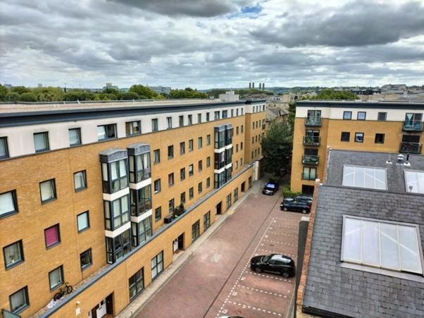 Forge Square, London E14 2 bed flat - £2,350 pcm (£542 pw)