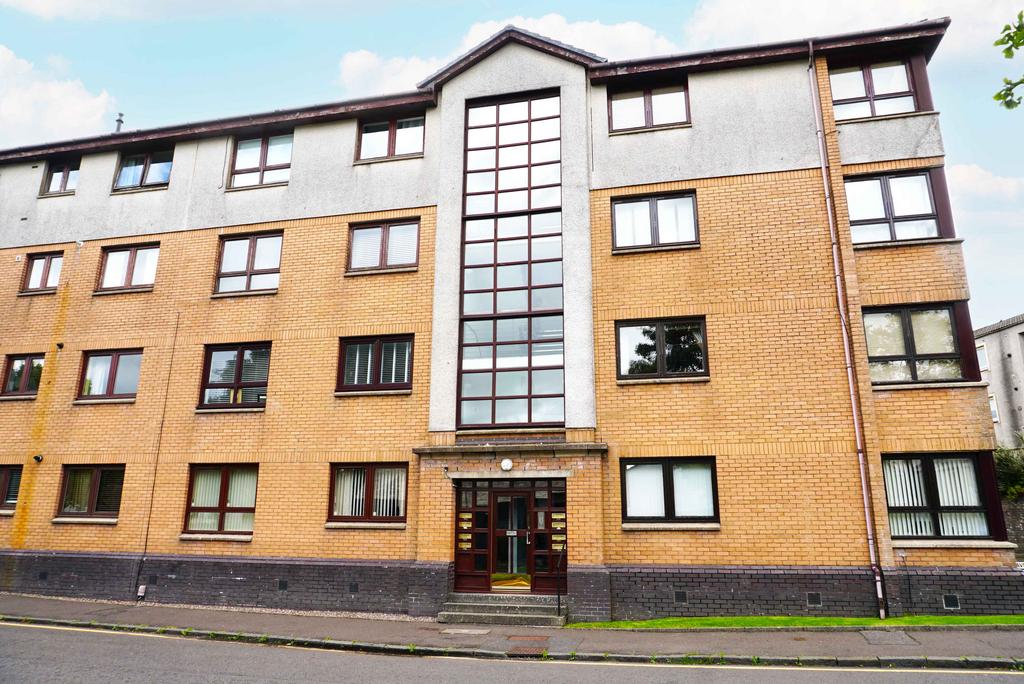 Weavers Court, East Kilbride G74 2 bed ground floor flat - £105,000