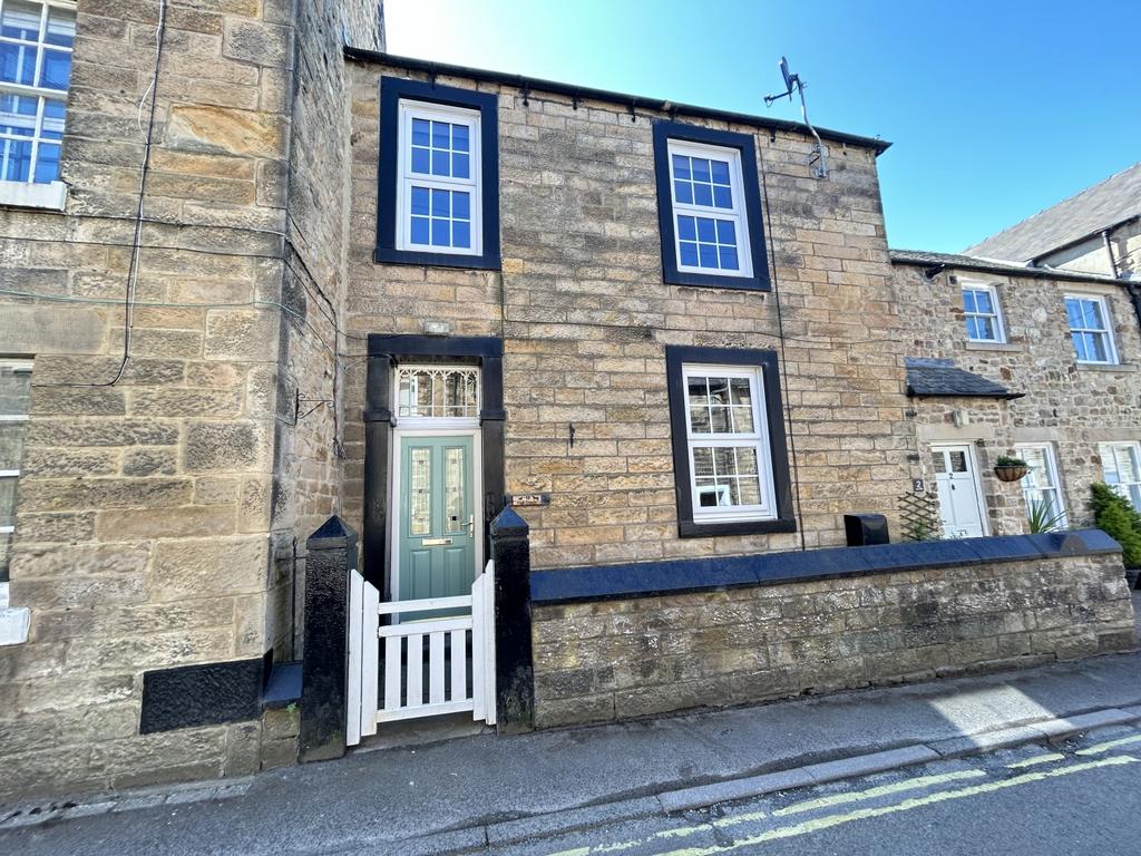 Hall Street, Barnard Castle DL12 2 bed terraced house - £169,950