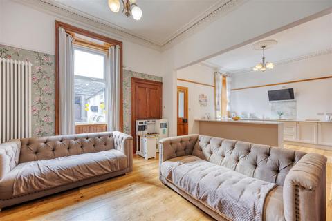Houses for sale in Lenzie | OnTheMarket