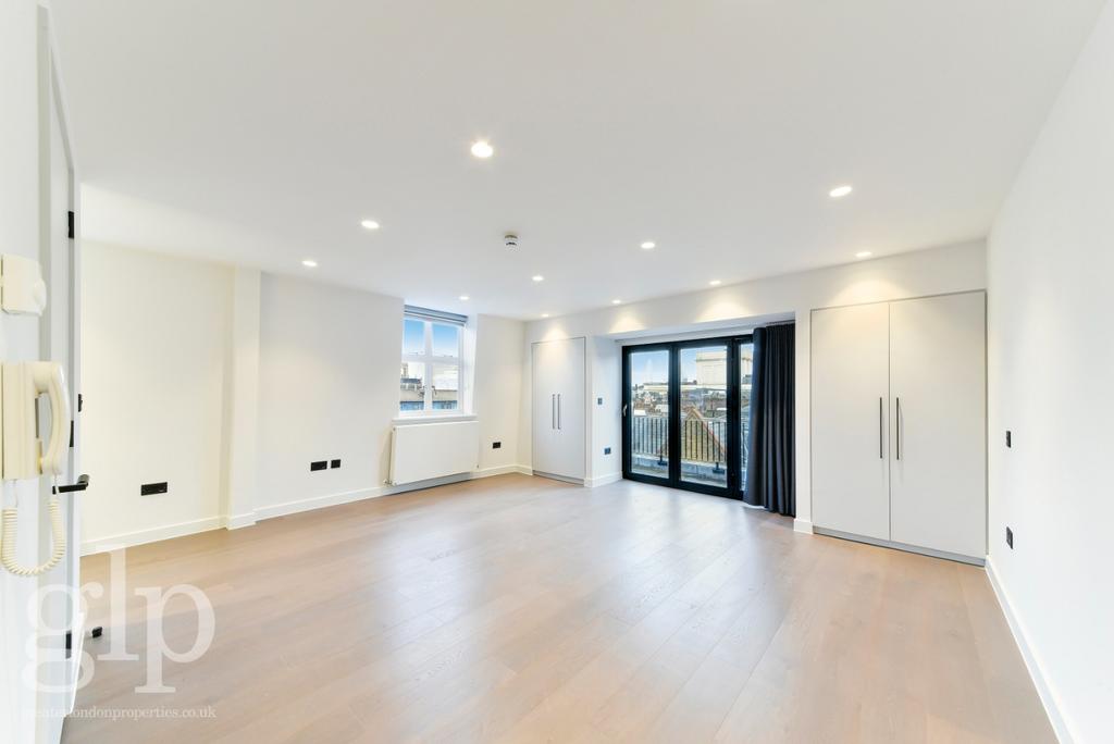 Shorts Gardens, WC2H Studio - £2,383 pcm (£550 pw)