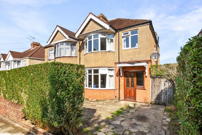 Weald Lane, Harrow 3 bed semi-detached house for sale - £535,000