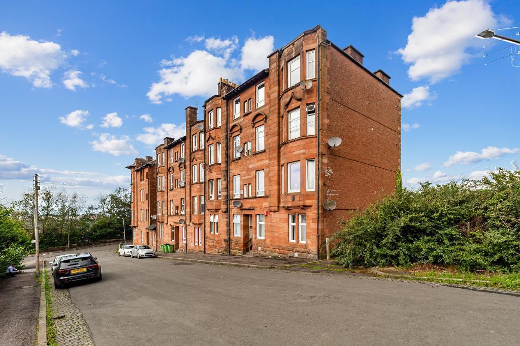 Barclay Street, Springburn, G21 4UH 1 bed flat - £60,000