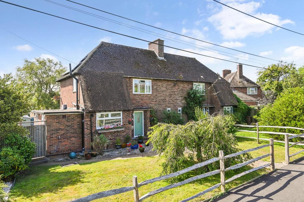 Bonnington Road, Bilsington, Ashford... 3 bed semi-detached house - £ ...