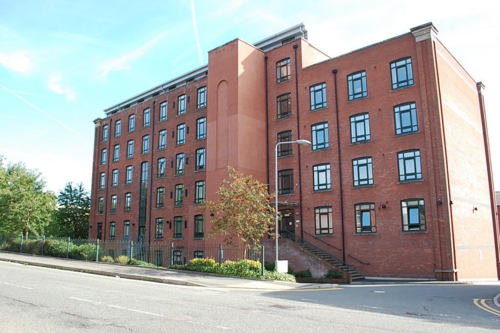 Mossley Road, Greater Manchester OL6 2 bed apartment to rent - £800 pcm ...