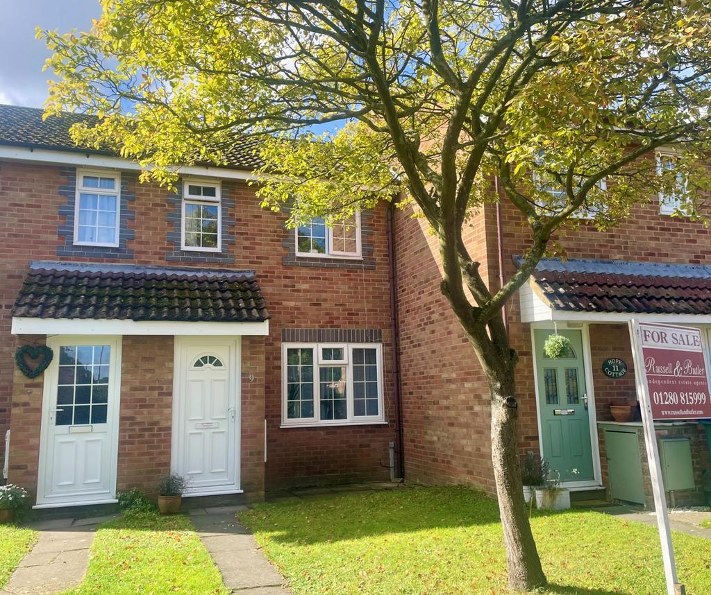 Krohn Close, Buckingham 2 bed house - £269,995