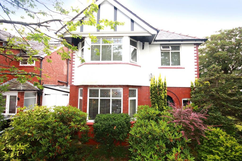 Mill Lane, Southport, Merseyside, PR9 4 bed detached house - £520,000