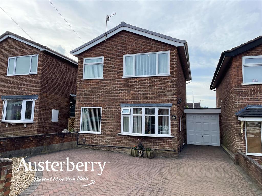 Forsyte Road, Stoke-On-Trent ST3 3 bed link detached house - £210,000