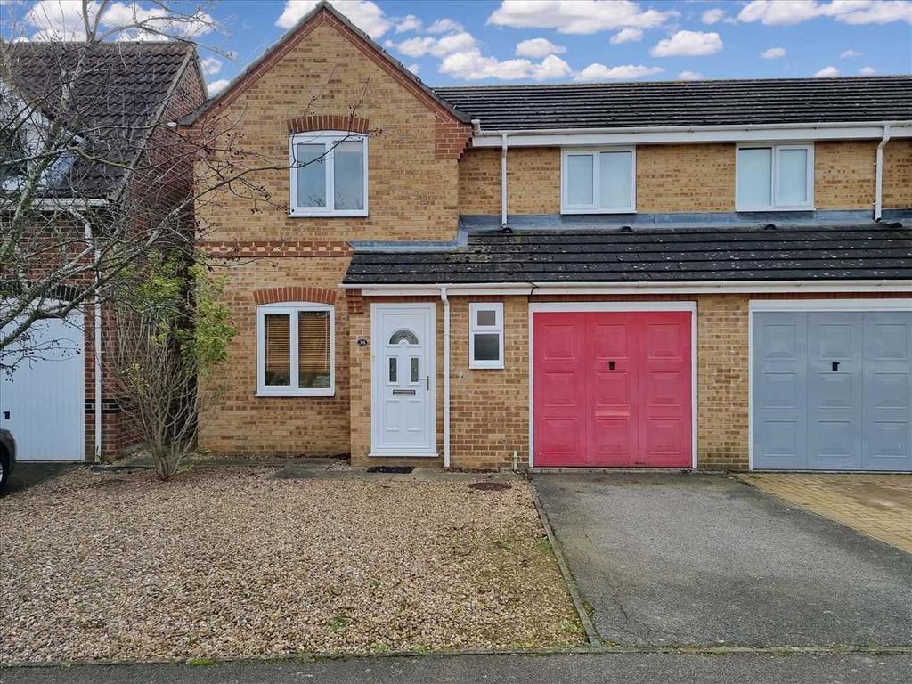 Sleaford NG34 3 bed semi-detached house - £215,000