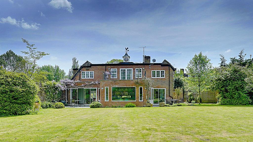 West Stowell, Marlborough, SN8 5 bed link detached house - £1,250,000