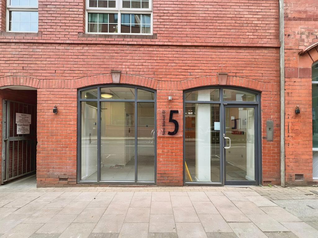Birmingham B3 2 bed apartment for sale - £250,000