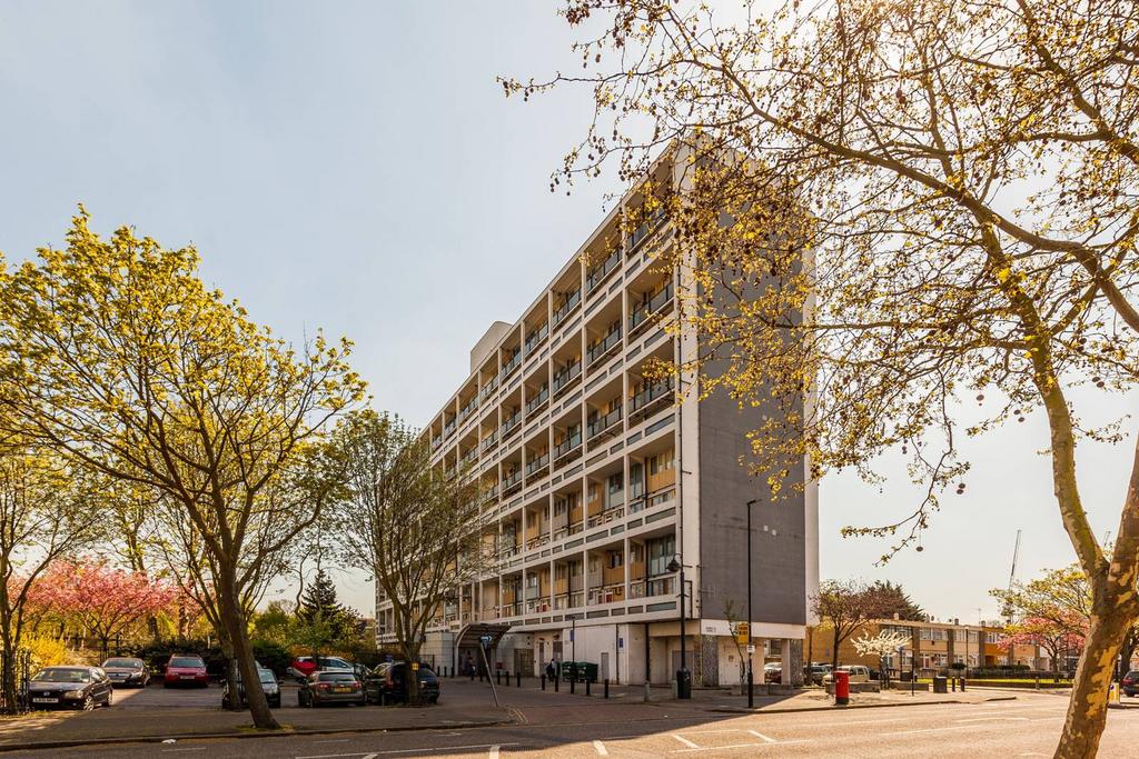 Barrington Road, Brixton, London, SW9 Studio - £300,000