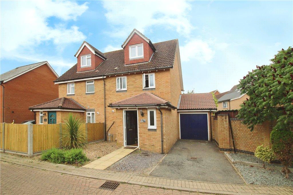 Spitfire Close, Ipswich, Suffolk 3 bed semi-detached house for sale - £ ...
