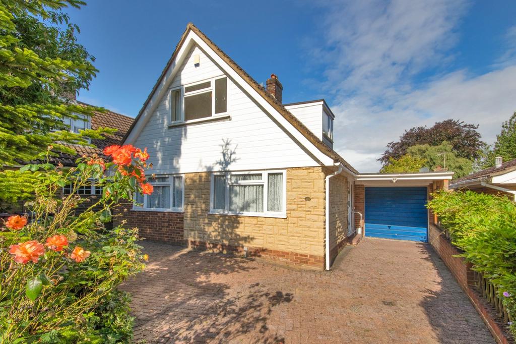 The Close, New Barn, Longfield, Kent... 4 bed detached house for sale ...