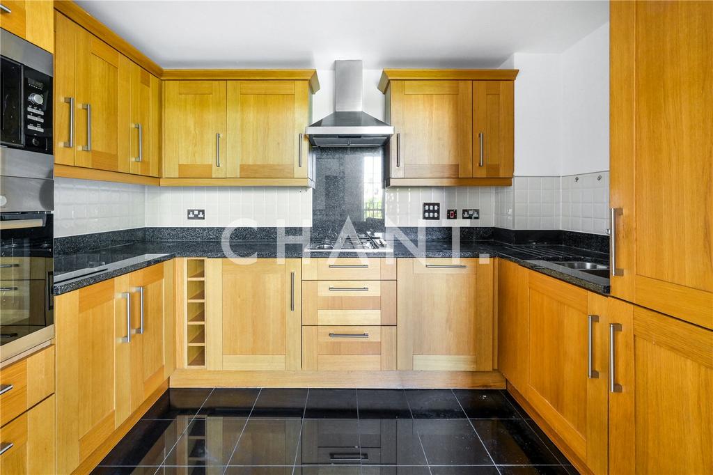 Princess Park Manor, London, N11 3 bed apartment to rent - £3,290 pcm ...