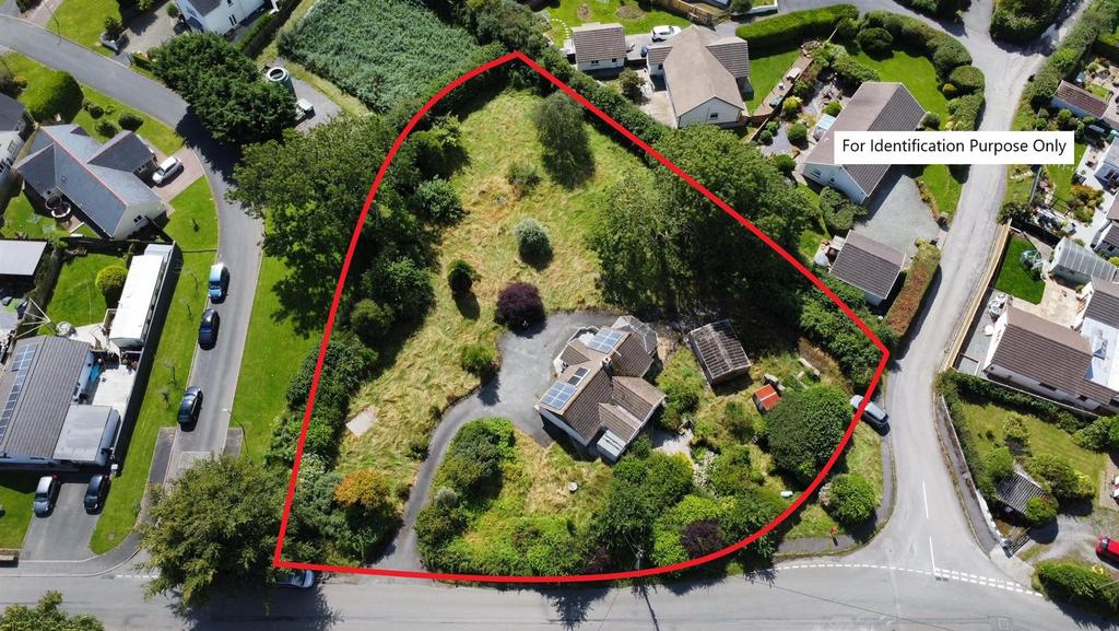 Ludchurch, Narberth 3 bed detached bungalow - £259,950