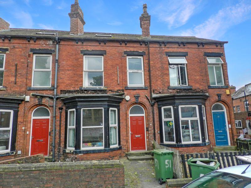 Victoria Road, Leeds 7 bed terraced house - £400,000