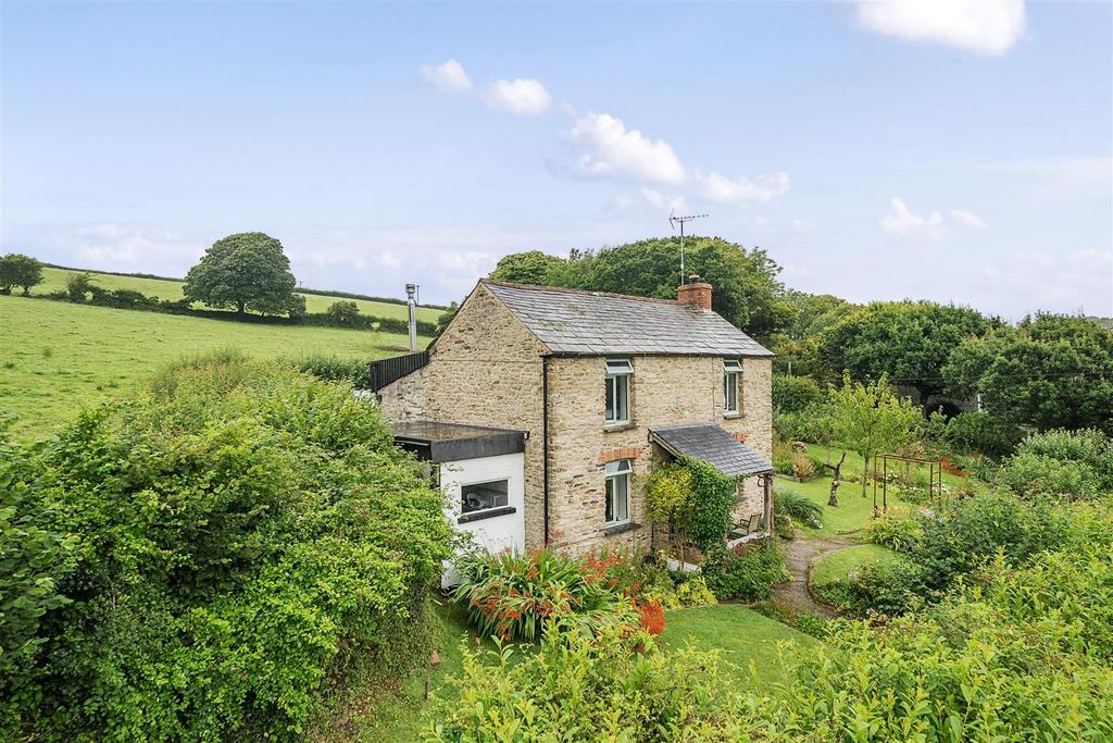 Advent, Camelford 3 bed detached house - £495,000