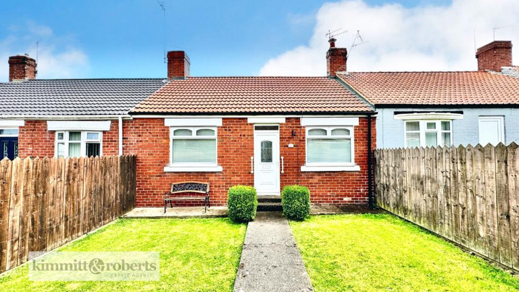 Sutherland Street, Seaham, Durham... 2 bed terraced bungalow - £139,950