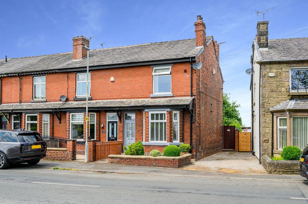 Coppull Moor Lane, Coppull, PR7 5JH 2 bed terraced house for sale - £ ...