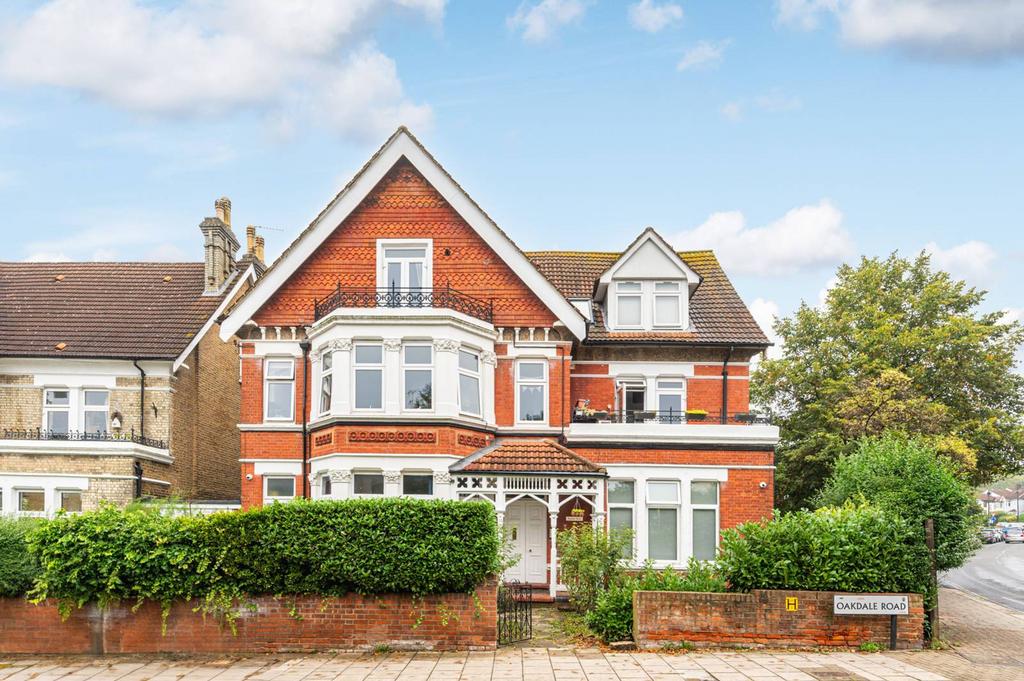 Oakdale Road, Streatham, London, SW16 1 bed flat - £270,000