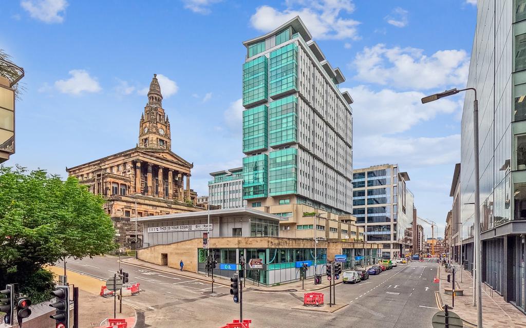 Bothwell Street, Flat 7/5, City... 1 bed duplex - £129,000