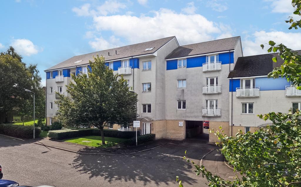 Netherton Gardens, Flat 2/2... 2 bed flat for sale - £145,000