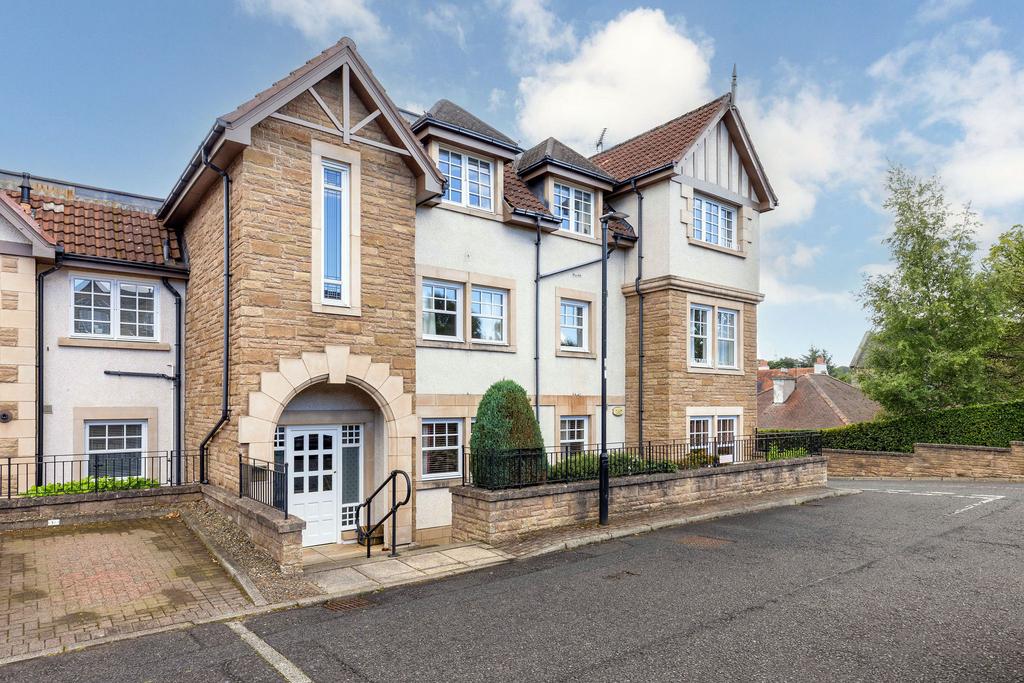 2/3 Lorimer View, Juniper Green... 2 bed ground floor flat - £265,000