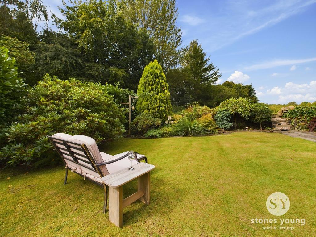 Bank Terrace, Simonstone, BB12 4 bed terraced house for sale - £375,000