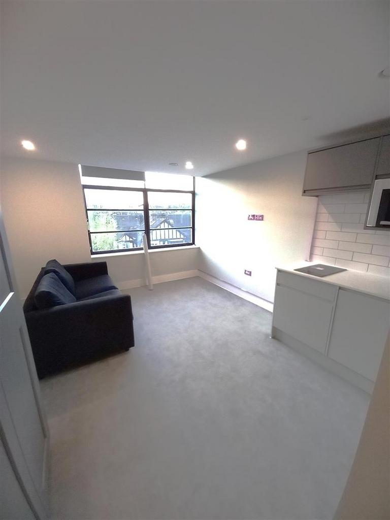 Nouveau House, Fyfield Road, Enfield EN1 Studio - £1,175 pcm (£271 pw)