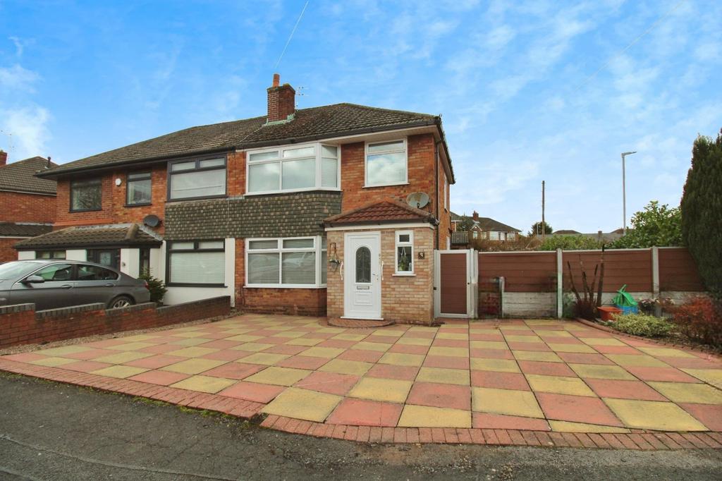 Sandfield Road, St. Helens WA10 3 bed semi-detached house - £260,000