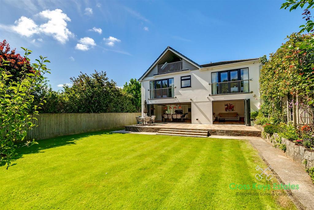 Leatfield Drive, Plymouth PL6 5 bed detached house for sale - £950,000