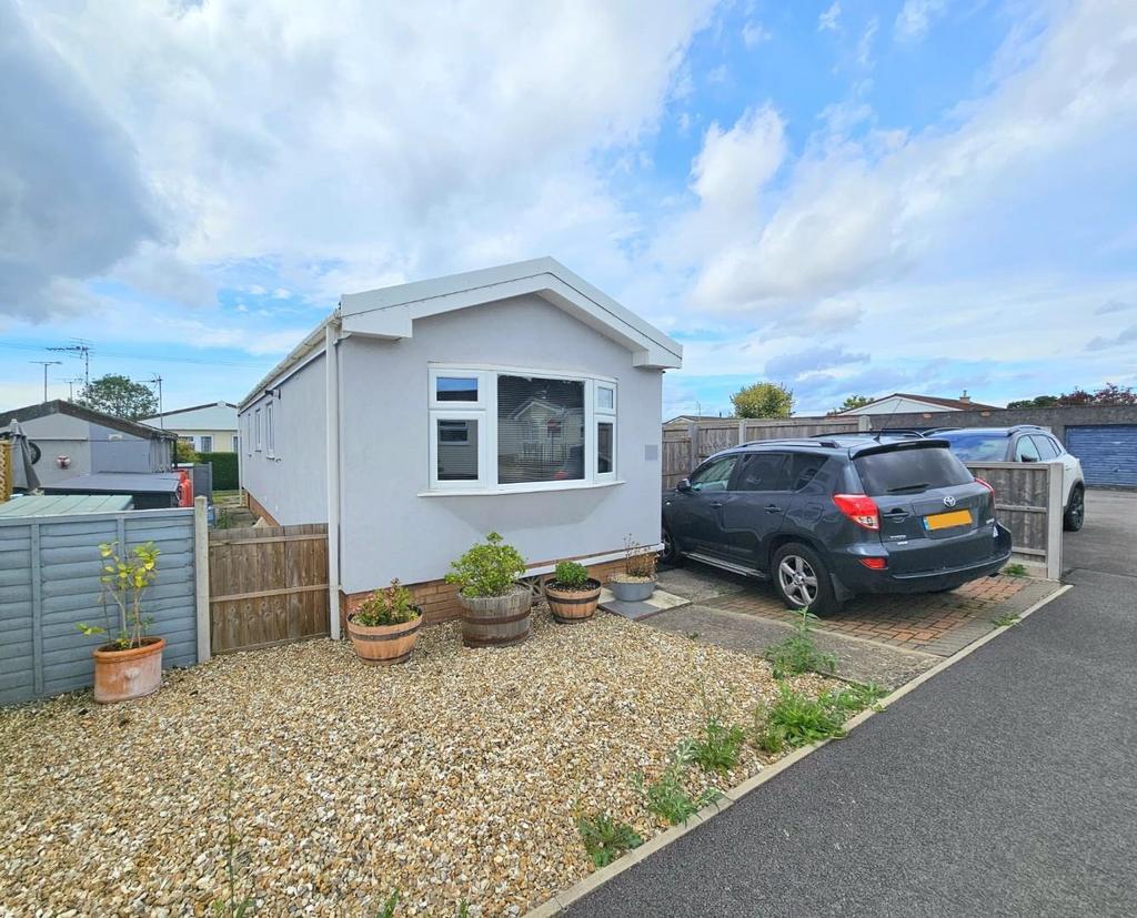 Berkeley Vale Park, Berkeley 1 bed park home for sale - £115,000