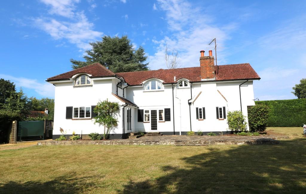 Sutton Place, Abinger Hammer, Dorking 4 bed detached house to rent - £ ...