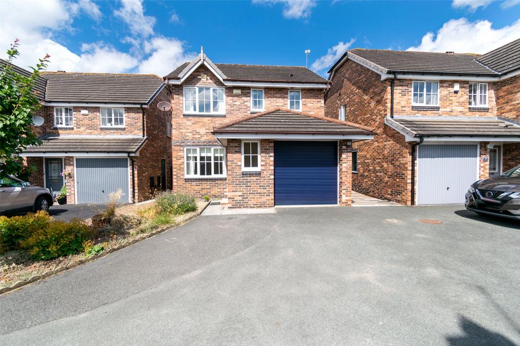 Hadrian Way, Middlewich 3 bed detached house - £250,000