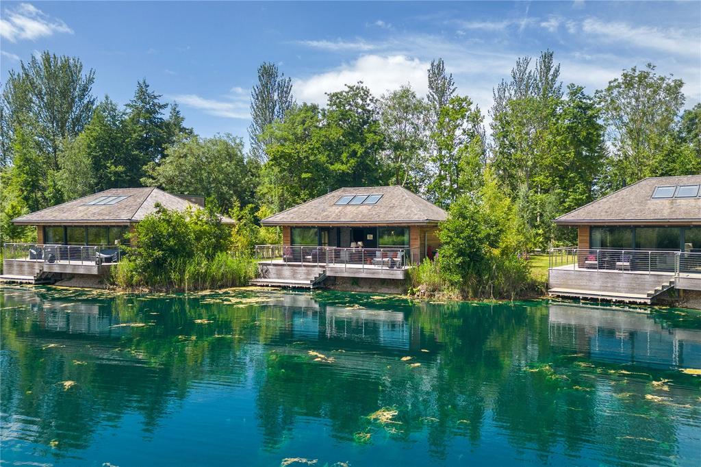Reserve Edge, Lechlade, GL7 2 bed detached house for sale - £1,250,000