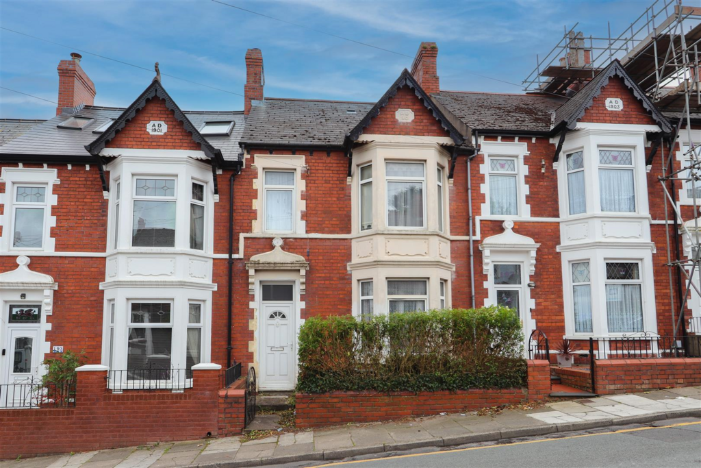 Barry Road, Barry 3 bed terraced house - £209,950