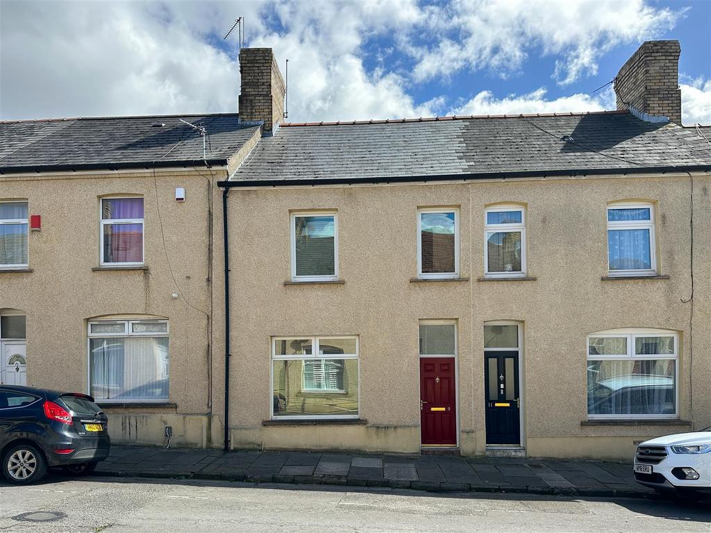 Cross Street, Barry 3 bed house - £190,000