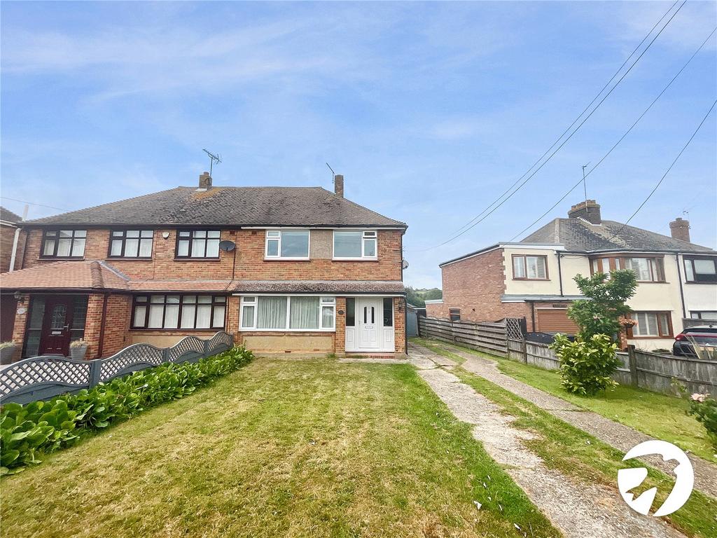 Main Road, Hoo, Rochester, Kent, ME3 3 bed semi-detached house for sale ...