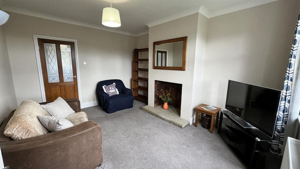 Yew Tree Road, Shepley, Huddersfield 2 bed end of terrace house - £895 ...