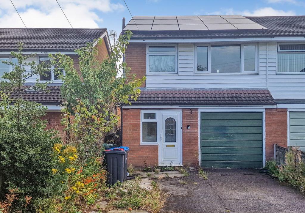 4 The Orchard, Townfield Lane... 3 bed semi-detached house - £90,000