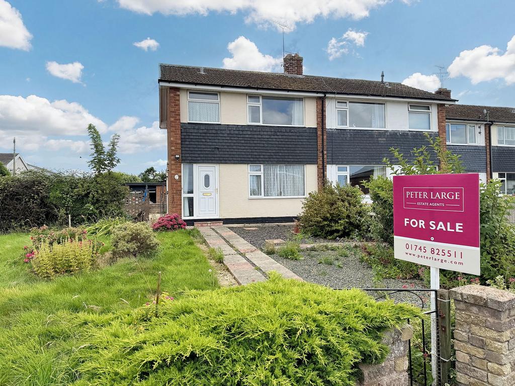 Min Y Don, Abergele, Conwy LL22 7LY 3 bed semi-detached house - £185,000