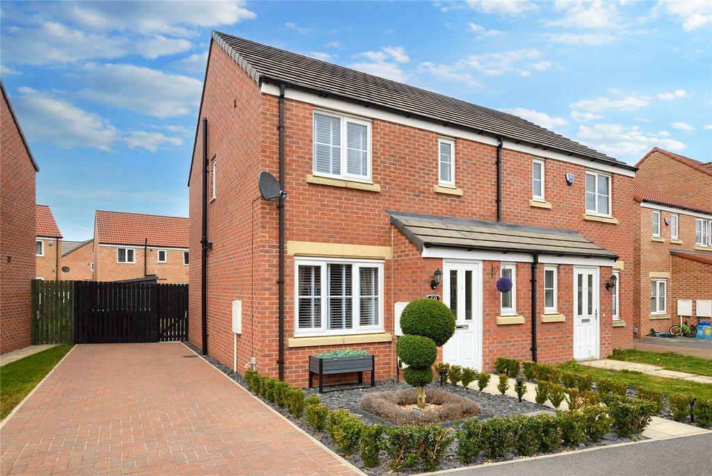Ruby Street, Wakefield, West Yorkshire 3 bed semi-detached house - £260,000