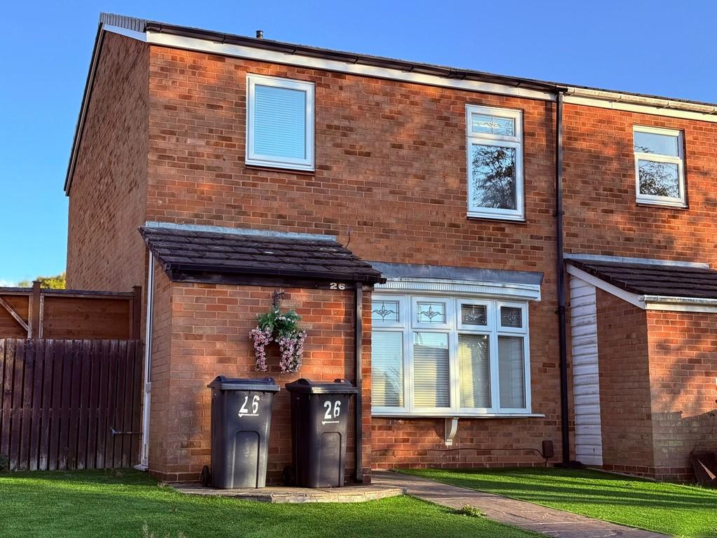 Rosebay Avenue, Birmingham B38 3 bed end of terrace house - £210,000