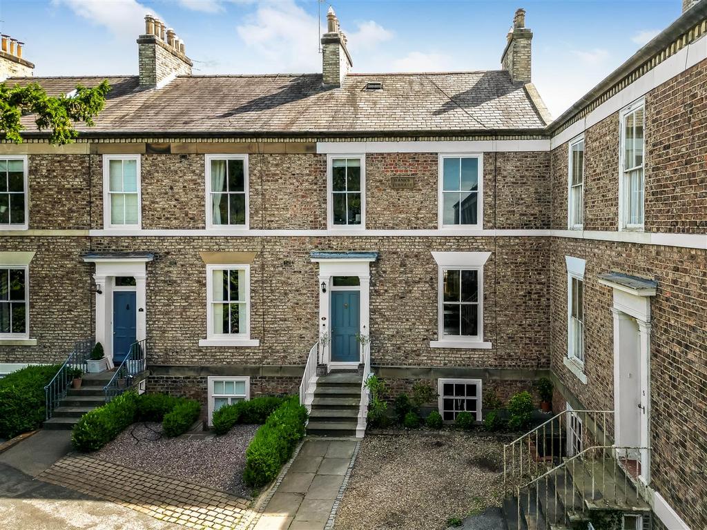 Banks Terrace, Hurworth Place... 4 bed terraced house - £450,000