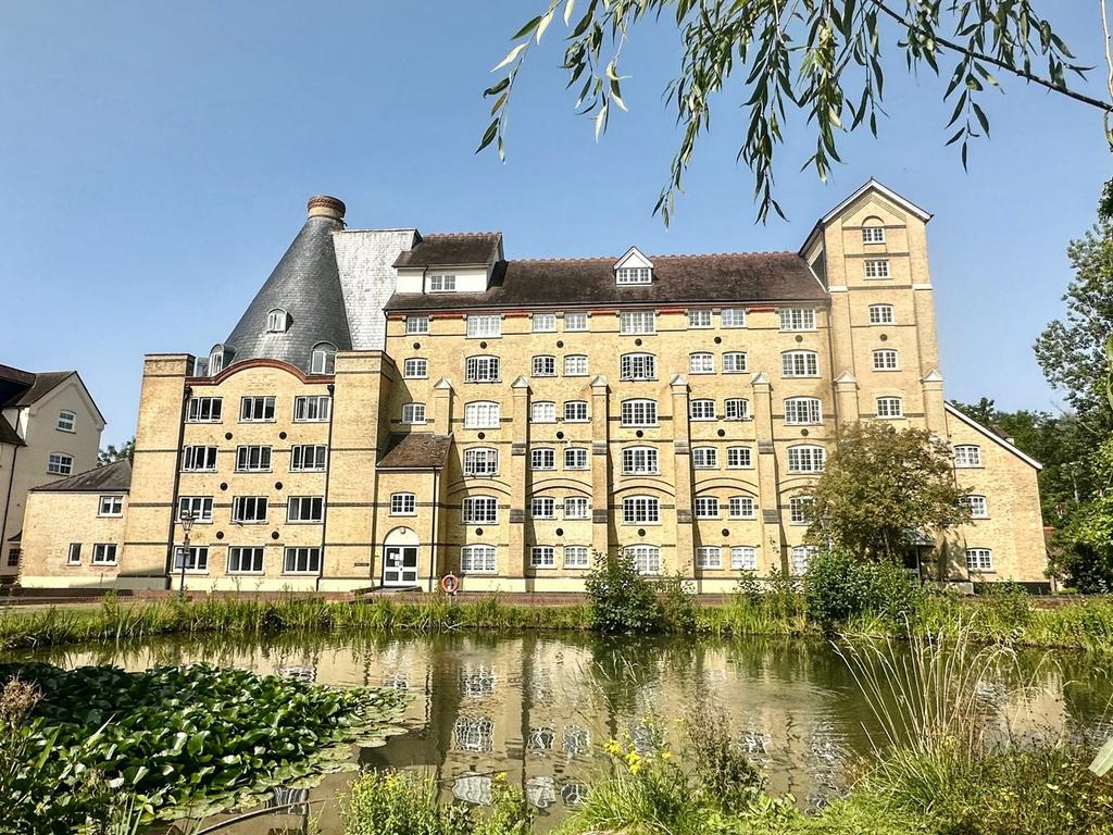 The Maltings, Sawbridgeworth, CM21 1 bed apartment - £240,000